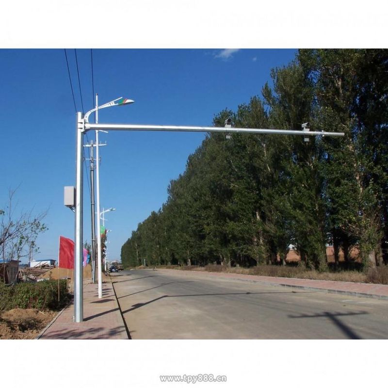 Custom Traffic CCTV Camera Pole , Monitoring CCTV Posts CMOS Sensor