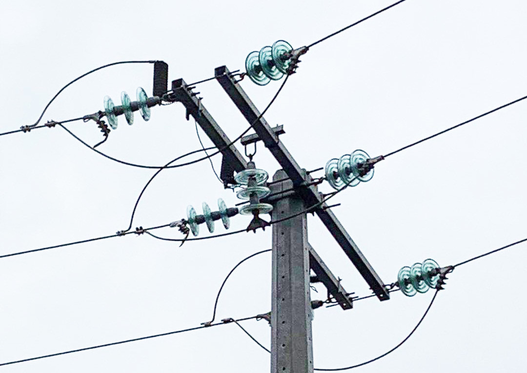 33KV 35KV 10000S Distribution Crossarms Assemblies For Single Pole ...